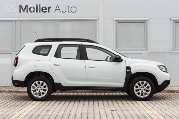 White Dacia Duster 2022 in Ventspils, with an engine capacity of 1.00 L and mileage of 97 thousand km for 11750 €, photo 7 on AUTOMOTO.COM.LV