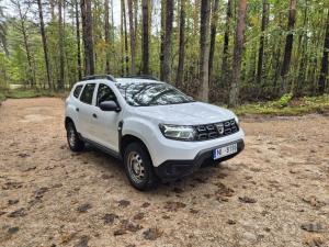Белый Дачия Duster 2022 в Рига, объемом двигателя 1.00 л и пробегом 116 тыс. км за 9250 €, фото  на AUTOMOTO.COM.LV