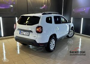 White Dacia Duster 2023 in Avizieniai, with an engine capacity of 1.50 L and mileage of 132 thousand km for 14950 €, photo 2 on AUTOMOTO.COM.LV