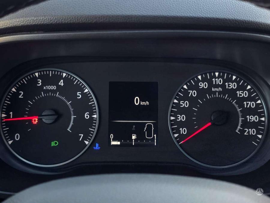 White Dacia Duster 2023 in Taurage, with an engine capacity of 1.46 L and mileage of 362 thousand km for 9700 €, photo 19 on AUTOMOTO.COM.LV