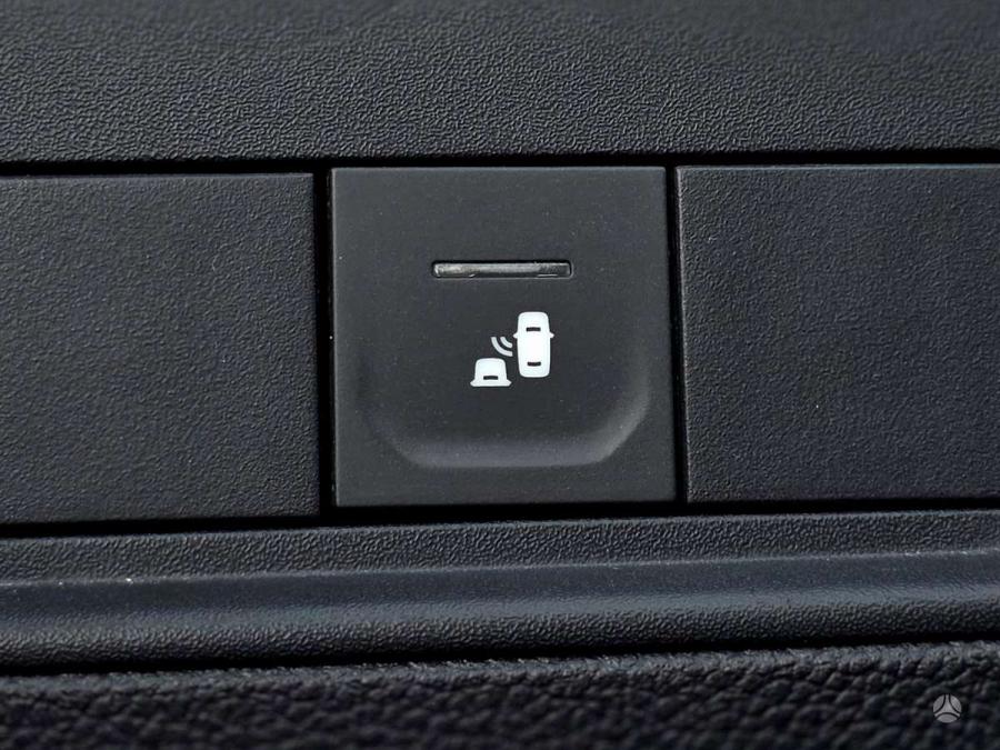 White Dacia Duster 2023 in Taurage, with an engine capacity of 1.46 L and mileage of 362 thousand km for 9700 €, photo 36 on AUTOMOTO.COM.LV