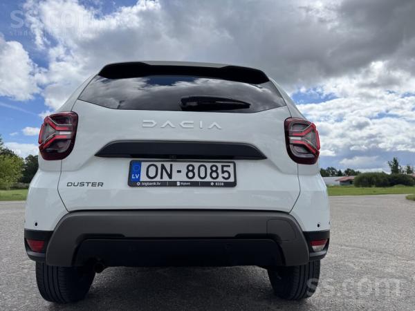 Balts Dacia Duster 2023 Cēsis, ar dzinēja tilpumu 1.30 L un nobraukumu 0 tūkst. km par 15900 €, foto 5 vietnē AUTOMOTO.COM.LV