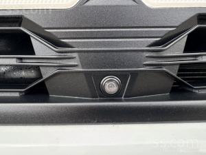White Dacia Duster 2023 in Cesis, with an engine capacity of 1.30 L and mileage of 0 thousand km for 15900 €, photo 11 on AUTOMOTO.COM.LV
