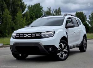 Белый Дачия Duster 2023 в Таураге, объемом двигателя 1.46 л и пробегом 362 тыс. км за 9700 €, фото  на AUTOMOTO.COM.LV