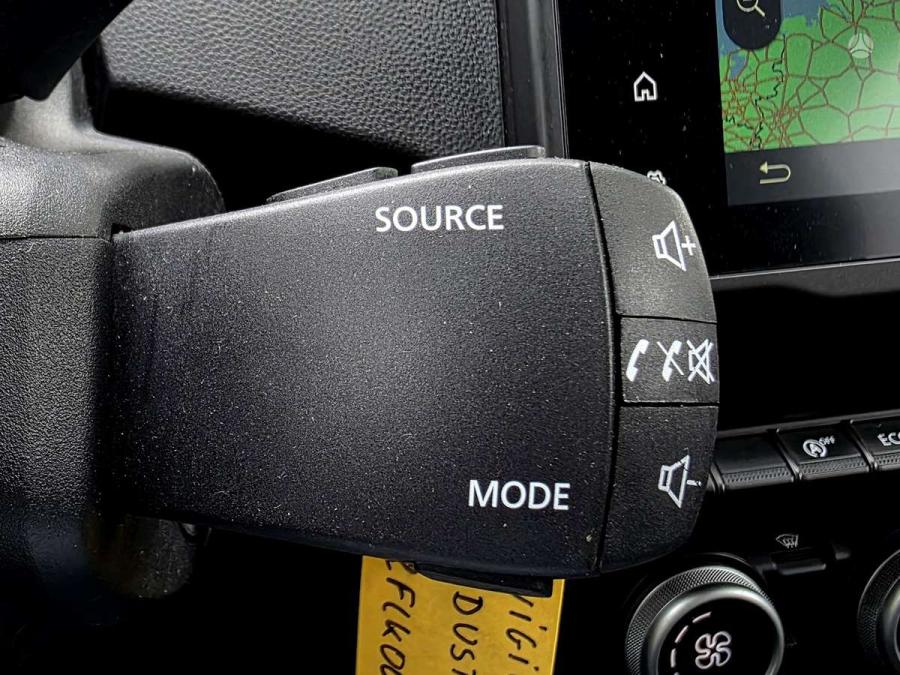 Белый Дачия Duster 2023 в Таураге, объемом двигателя 1.46 л и пробегом 362 тыс. км за 9700 €, фото 27 на AUTOMOTO.COM.LV