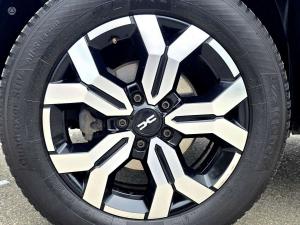 Белый Дачия Duster 2023 в Таураге, объемом двигателя 1.46 л и пробегом 362 тыс. км за 9700 €, фото 34 на AUTOMOTO.COM.LV