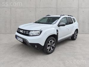 Balts Dacia Duster 2023 Rīga, ar dzinēja tilpumu 1.30 L un nobraukumu 80 tūkst. km par 12900 €, foto  vietnē AUTOMOTO.COM.LV