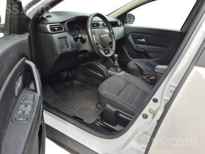 Белый Дачия Duster 2023 в Рига, объемом двигателя 1.30 л и пробегом 80 тыс. км за 12900 €, фото 10 на AUTOMOTO.COM.LV