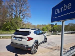 White Dacia Duster 2024 in Liepaja, with an engine capacity of 1.50 L and mileage of 39 thousand km for 21780 €, photo  on AUTOMOTO.COM.LV