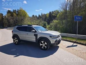 Белый Дачия Duster 2024 в Лиепая, объемом двигателя 1.50 л и пробегом 39 тыс. км за 21780 €, фото 8 на AUTOMOTO.COM.LV