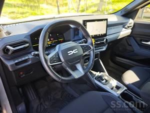 Белый Дачия Duster 2024 в Лиепая, объемом двигателя 1.50 л и пробегом 39 тыс. км за 21780 €, фото 10 на AUTOMOTO.COM.LV