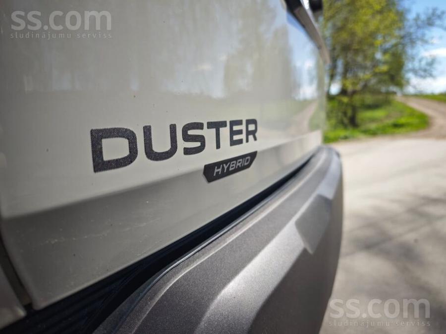 Белый Дачия Duster 2024 в Лиепая, объемом двигателя 1.50 л и пробегом 39 тыс. км за 21780 €, фото 14 на AUTOMOTO.COM.LV