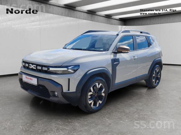 Белый Дачия Duster 2024 в Рига, объемом двигателя 1.60 л и пробегом 14 тыс. км за 22490 €, фото 1 на AUTOMOTO.COM.LV