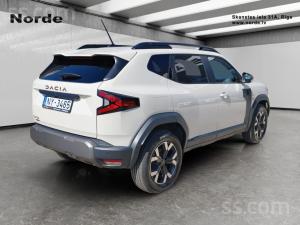 Белый Дачия Duster 2024 в Рига, объемом двигателя 1.60 л и пробегом 14 тыс. км за 22490 €, фото 5 на AUTOMOTO.COM.LV
