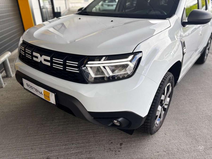 Белый Дачия Duster 2024 в Вильнюс, объемом двигателя 1.46 л и пробегом 77 тыс. км за 17500 €, фото 6 на AUTOMOTO.COM.LV