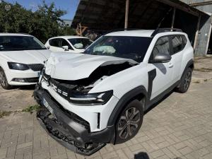 Белый Дачия Duster 2025 в Каунас, объемом двигателя 1.00 л и пробегом 17 тыс. км за 9200 €, фото  на AUTOMOTO.COM.LV