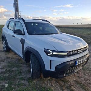 Balts Dacia Duster 2025 Viļņa, ar dzinēja tilpumu 1.00 L un nobraukumu 167 tūkst. km par 13490 €, foto  vietnē AUTOMOTO.COM.LV
