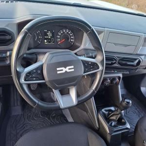 Белый Дачия Duster 2025 в Вильнюс, объемом двигателя 1.00 л и пробегом 167 тыс. км за 13490 €, фото 24 на AUTOMOTO.COM.LV