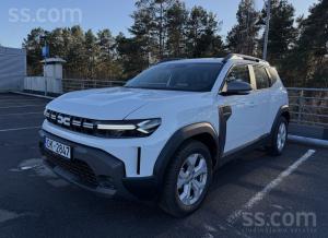 Balts Dacia Duster 2026 Rīga, ar dzinēja tilpumu 1.20 L un nobraukumu 300 tūkst. km par 19200 €, foto  vietnē AUTOMOTO.COM.LV