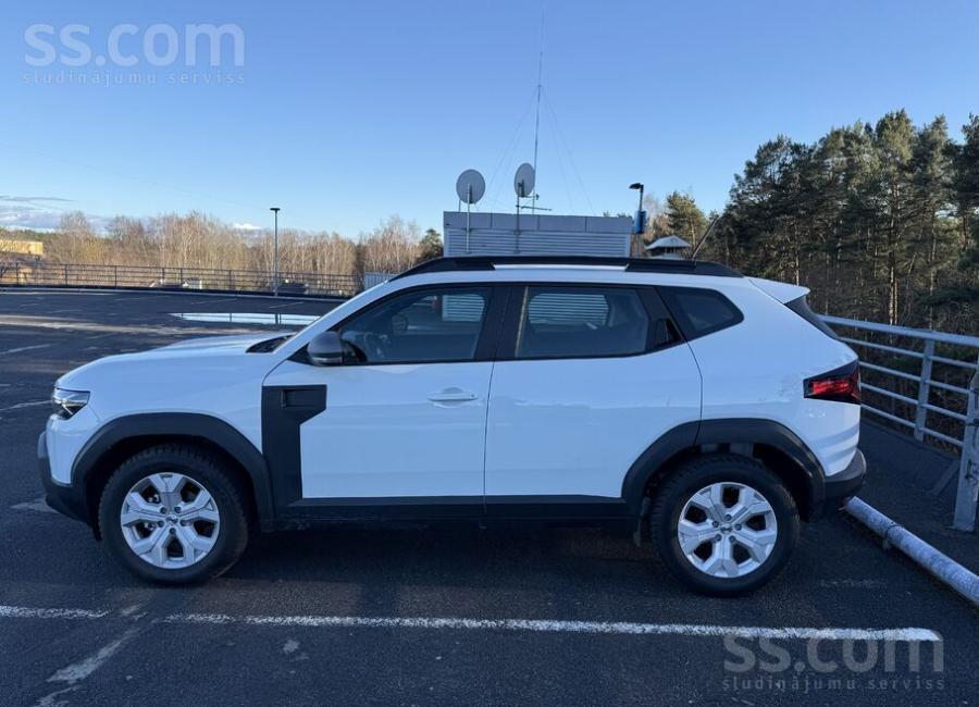 White Dacia Duster 2026 in Riga, with an engine capacity of 1.20 L and mileage of 300 thousand km for 19200 €, photo 8 on AUTOMOTO.COM.LV