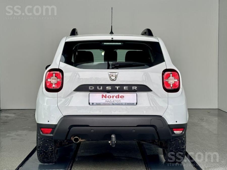White Dacia Duster 2020 in Riga, with an engine capacity of 1.00 L and mileage of 139 thousand km for 8690 €, photo 6 on AUTOMOTO.COM.LV