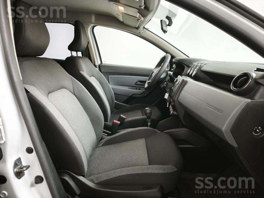 Balts Dacia Duster 2021 Rīga, ar dzinēja tilpumu 1.00 L un nobraukumu 129 tūkst. km par 8490 €, foto 9 vietnē AUTOMOTO.COM.LV