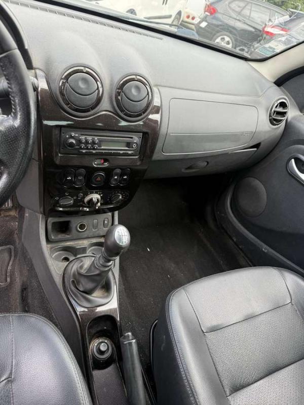 Белый Дачия Duster 2011 в Таураге, объемом двигателя 1.50 л и пробегом 290 тыс. км за 3650 €, фото 8 на AUTOMOTO.COM.LV
