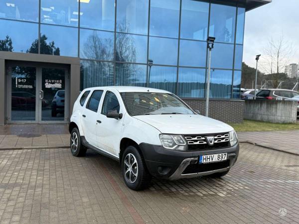 Balts Dacia Duster 2014 Viļņa, ar dzinēja tilpumu 1.60 L un nobraukumu 250 tūkst. km par 1750 €, foto 2 vietnē AUTOMOTO.COM.LV