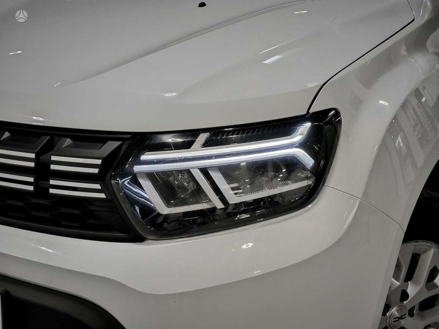 Balts Dacia Duster 2024 Kauņa, ar dzinēja tilpumu 1.00 L un nobraukumu 70 tūkst. km par 13500 €, foto 4 vietnē AUTOMOTO.COM.LV