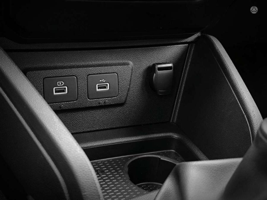 Balts Dacia Duster 2024 Kauņa, ar dzinēja tilpumu 1.00 L un nobraukumu 70 tūkst. km par 13500 €, foto 16 vietnē AUTOMOTO.COM.LV