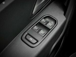 Balts Dacia Duster 2024 Kauņa, ar dzinēja tilpumu 1.00 L un nobraukumu 70 tūkst. km par 13500 €, foto 20 vietnē AUTOMOTO.COM.LV