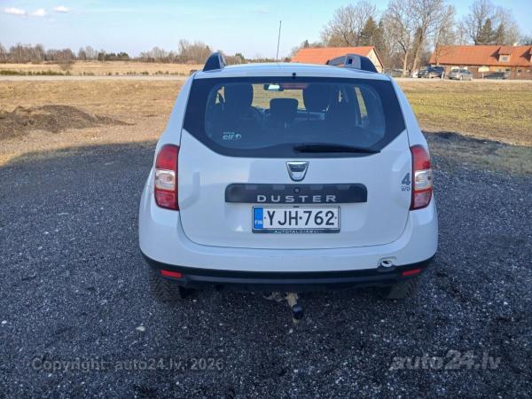Balts Dacia Duster 2016 Tallina, ar dzinēja tilpumu 1.20 L un nobraukumu 262 tūkst. km par 5999 €, foto 7 vietnē AUTOMOTO.COM.LV