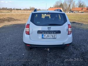 White Dacia Duster 2016 in Tallinn, with an engine capacity of 1.20 L and mileage of 262 thousand km for 5999 €, photo 7 on AUTOMOTO.COM.LV