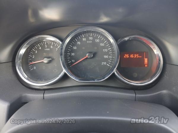 White Dacia Duster 2016 in Tallinn, with an engine capacity of 1.20 L and mileage of 262 thousand km for 5999 €, photo 11 on AUTOMOTO.COM.LV