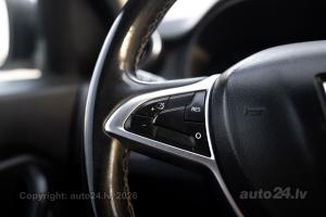 Balts Dacia Duster 2018 Tallina, ar dzinēja tilpumu 1.50 L un nobraukumu 197 tūkst. km par 7999 €, foto 13 vietnē AUTOMOTO.COM.LV