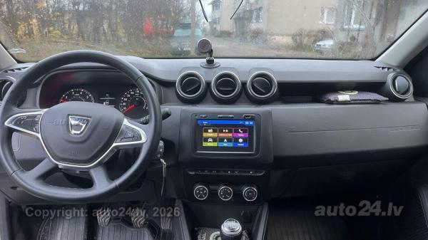 White Dacia Duster 2020 in Tallinn, with an engine capacity of 1.30 L and mileage of 39 thousand km for 14900 €, photo 8 on AUTOMOTO.COM.LV