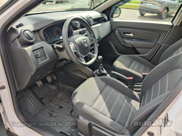 White Dacia Duster 2021 in Tartu, with an engine capacity of 1.00 L and mileage of 80 thousand km for 9900 €, photo 9 on AUTOMOTO.COM.LV