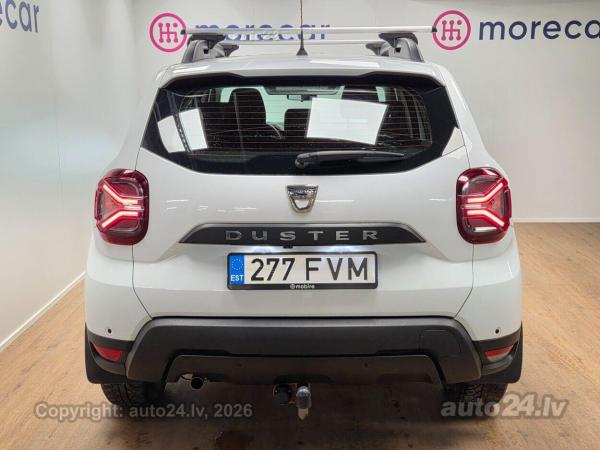 White Dacia Duster 2022 in Tallinn, with an engine capacity of 1.00 L and mileage of 89 thousand km for 10900 €, photo 5 on AUTOMOTO.COM.LV