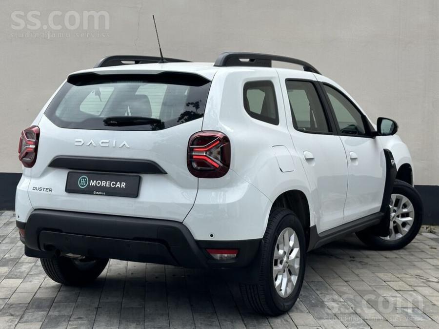 Balts Dacia Duster 2023 Rīga, ar dzinēja tilpumu 1.00 L un nobraukumu 37 tūkst. km par 12950 €, foto 5 vietnē AUTOMOTO.COM.LV