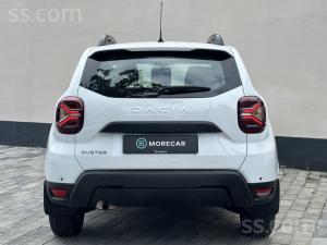 Balts Dacia Duster 2023 Rīga, ar dzinēja tilpumu 1.00 L un nobraukumu 37 tūkst. km par 12950 €, foto 6 vietnē AUTOMOTO.COM.LV