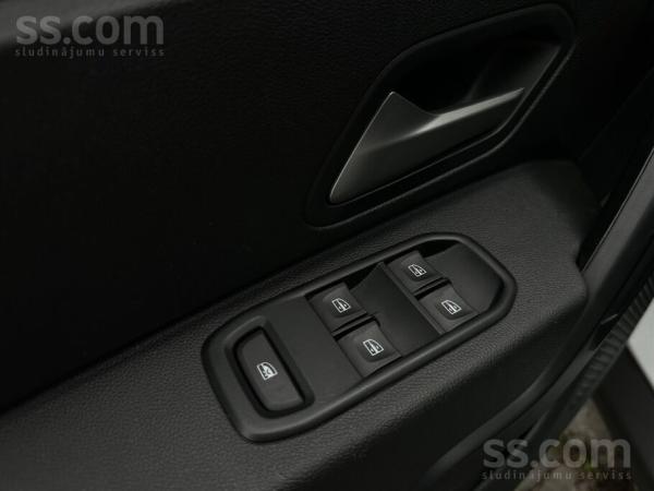 Белый Дачия Duster 2023 в Рига, объемом двигателя 1.00 л и пробегом 37 тыс. км за 12950 €, фото 9 на AUTOMOTO.COM.LV