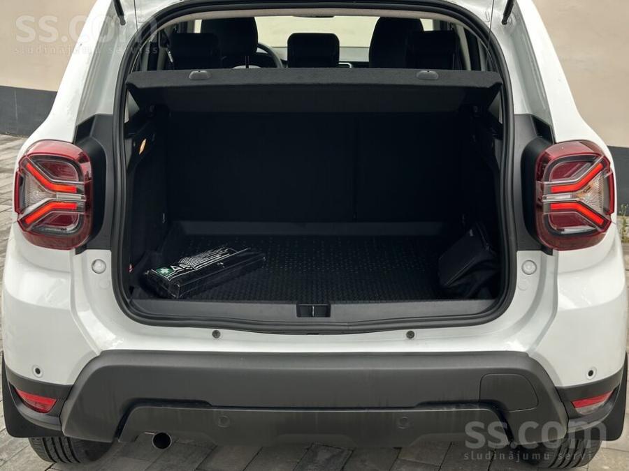 Balts Dacia Duster 2023 Rīga, ar dzinēja tilpumu 1.00 L un nobraukumu 37 tūkst. km par 12950 €, foto 21 vietnē AUTOMOTO.COM.LV