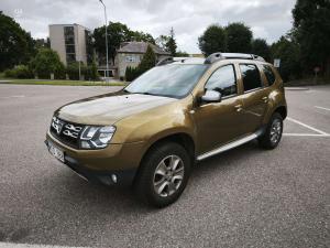 Dzeltens Dacia Duster 2016 Telšiai, ar dzinēja tilpumu 1.60 L un nobraukumu 199 tūkst. km par 3850 €, foto  vietnē AUTOMOTO.COM.LV
