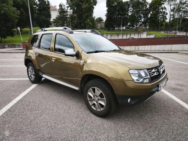 Dzeltens Dacia Duster 2016 Telšiai, ar dzinēja tilpumu 1.60 L un nobraukumu 199 tūkst. km par 3850 €, foto 2 vietnē AUTOMOTO.COM.LV