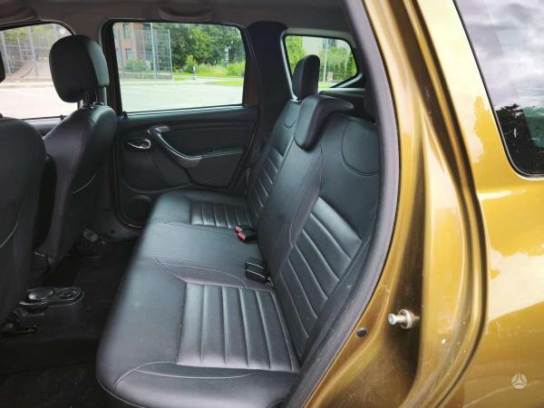 Dzeltens Dacia Duster 2016 Telšiai, ar dzinēja tilpumu 1.60 L un nobraukumu 199 tūkst. km par 3850 €, foto 7 vietnē AUTOMOTO.COM.LV