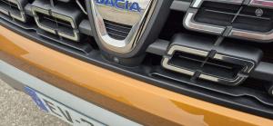 Yellow Dacia Duster 2018 in Kaunas, with an engine capacity of 1.46 L and mileage of 140 thousand km for 10300 €, photo 12 on AUTOMOTO.COM.LV