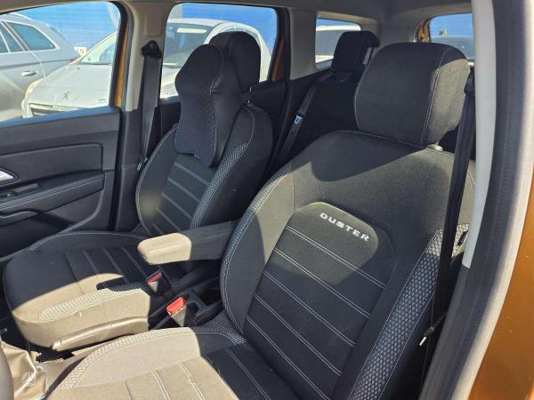 Yellow Dacia Duster 2018 in Taurage, with an engine capacity of 1.46 L and mileage of 190 thousand km for 8900 €, photo 8 on AUTOMOTO.COM.LV