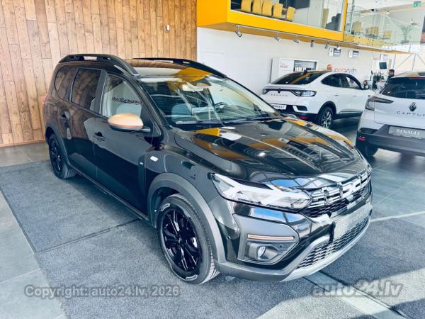 Black Dacia Jogger 2024 in Parnu, with an engine capacity of 1.00 L and mileage of 11 thousand km for 19900 €, photo 11 on AUTOMOTO.COM.LV
