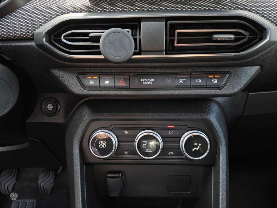 Brown Dacia Jogger 2023 in Kaunas, with an engine capacity of 1.00 L and mileage of 130 thousand km for 5800 €, photo 36 on AUTOMOTO.COM.LV
