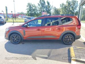 Brown Dacia Jogger 2022 in Tartu, with an engine capacity of 1.00 L and mileage of 109 thousand km for 11900 €, photo 7 on AUTOMOTO.COM.LV